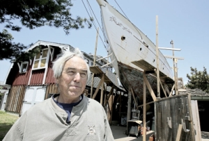 In Memoriam: Dennis Holland dies at 68 | The Log