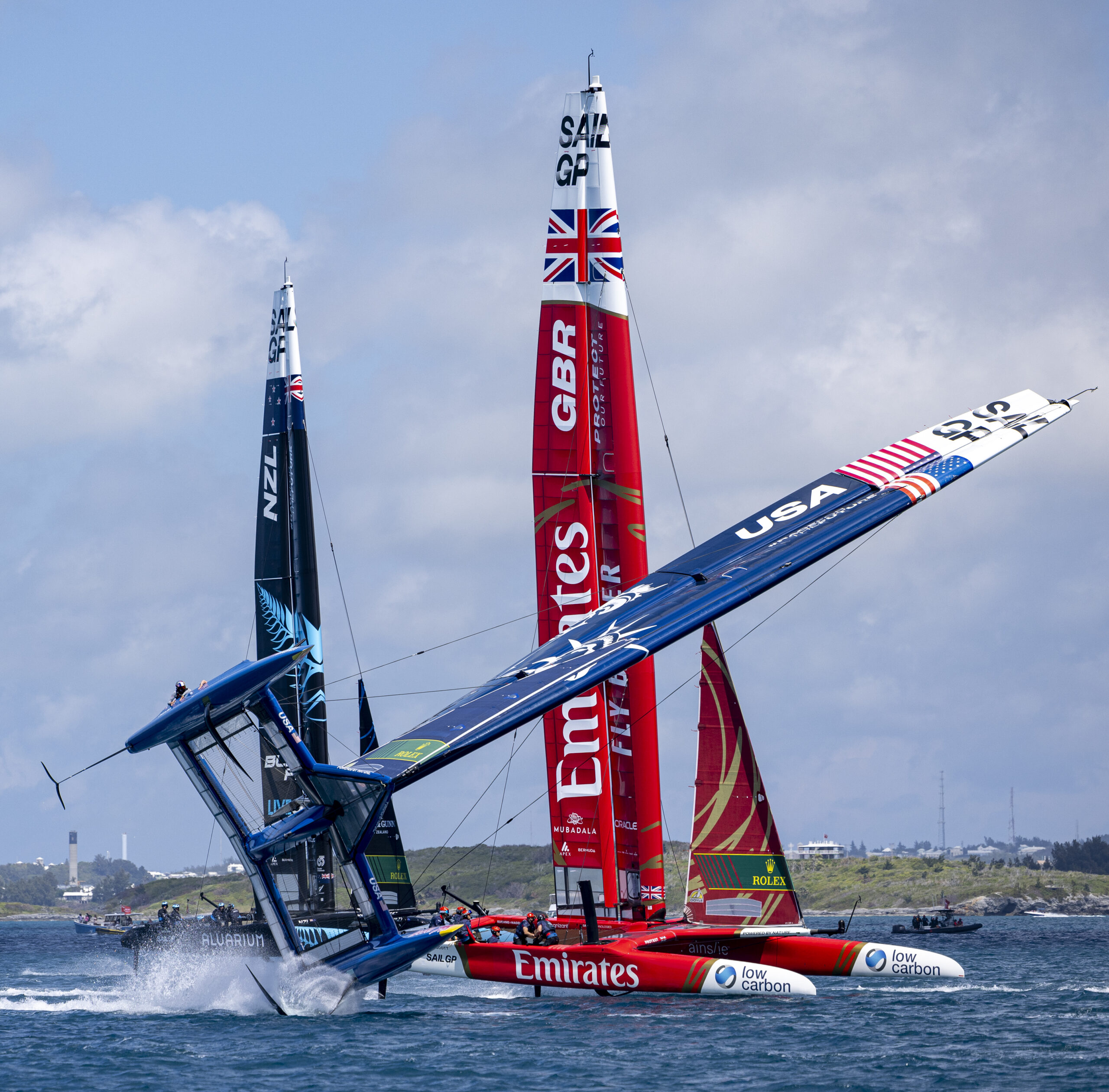 Dramatic U.S. Capsize Revealed; Crew Error Blamed for Pre-Race Incident ...